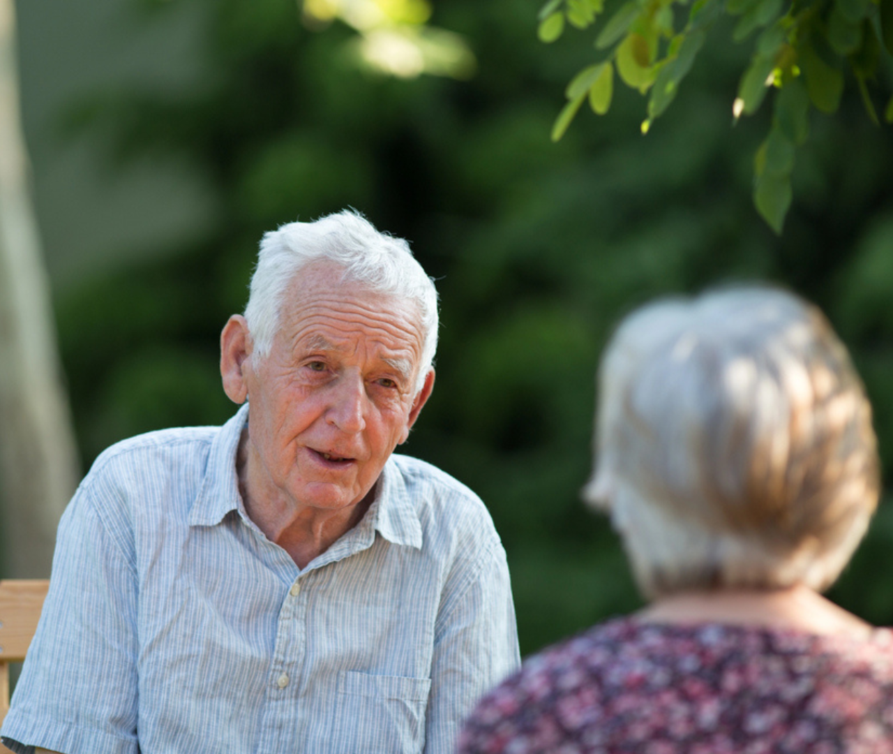 Lightning Safety Tips for Seniors: Protecting Elderly Loved Ones from Storm Risks - Safe and ...